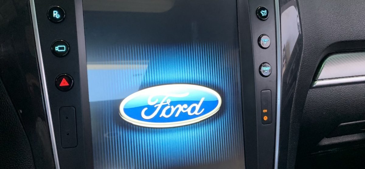 Ford Explorer (2011 – 2019) 14.4″ IPS QHD 2K Touch-Screen Android ...