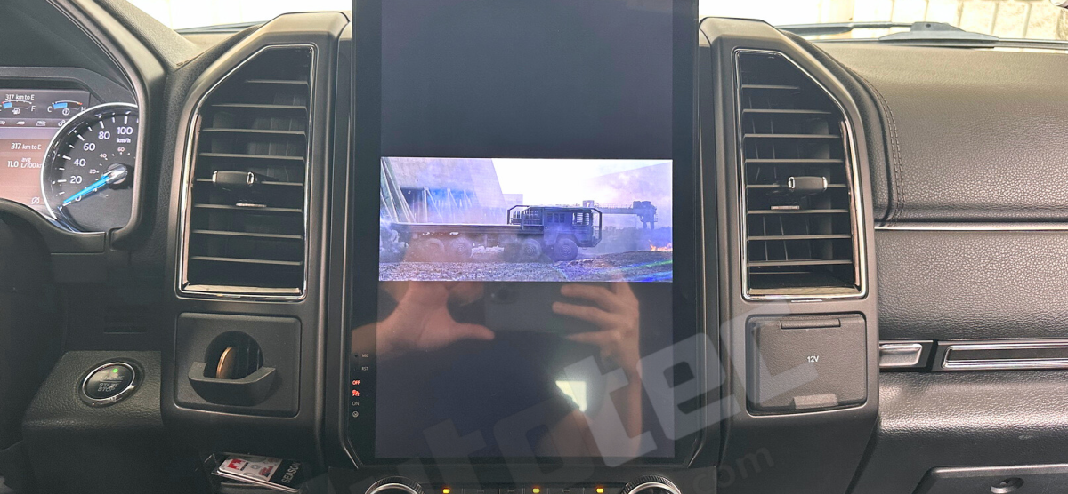 Ford Expedition (2018 – 2021) 14.4″ IPS QHD 2K Touch-Screen Navigation ...