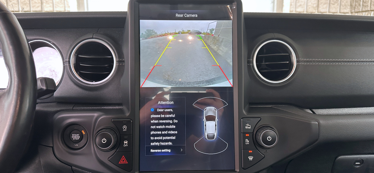 Jeep Wrangler (2018 – 2021) 13.6″ IPS HD Touch-Screen Navigation ...