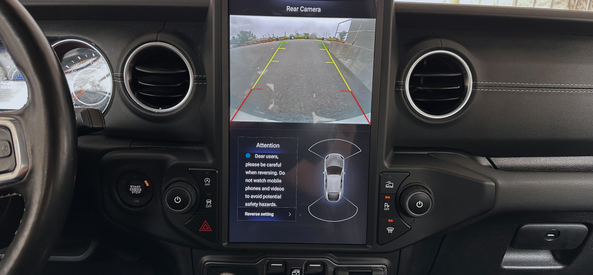 Jeep Wrangler (2018 – 2021) 13.6″ IPS HD Touch-Screen Navigation ...