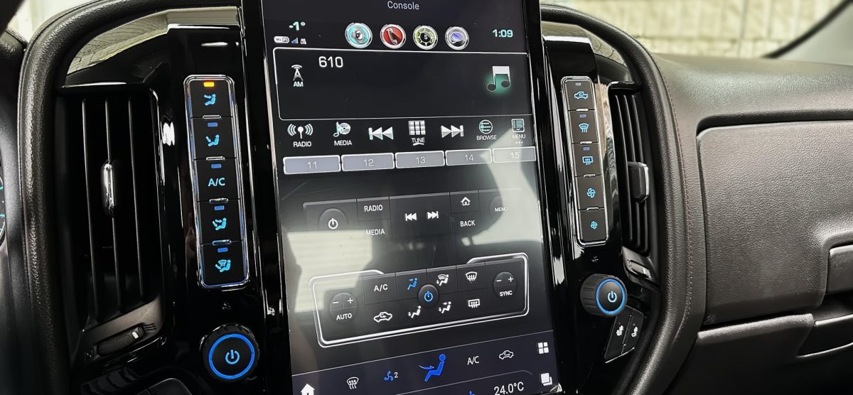 Chevrolet Silverado / GMC Sierra (2014 – 2019) 15.6″ IPS QHD 2K Touch ...