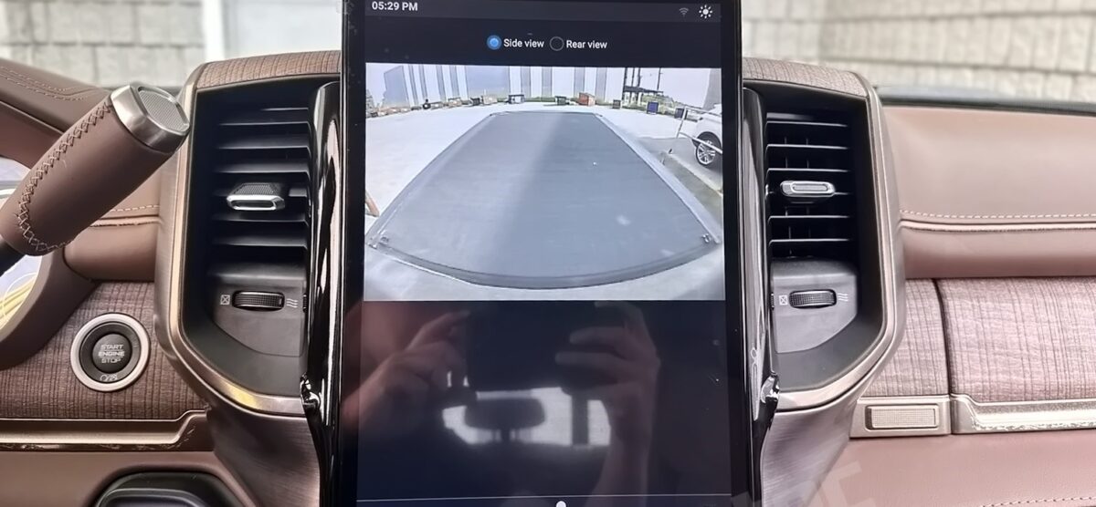 Dodge RAM (2019 – 2024) 14.4″ IPS QHD 2K Touch-Screen Android ...