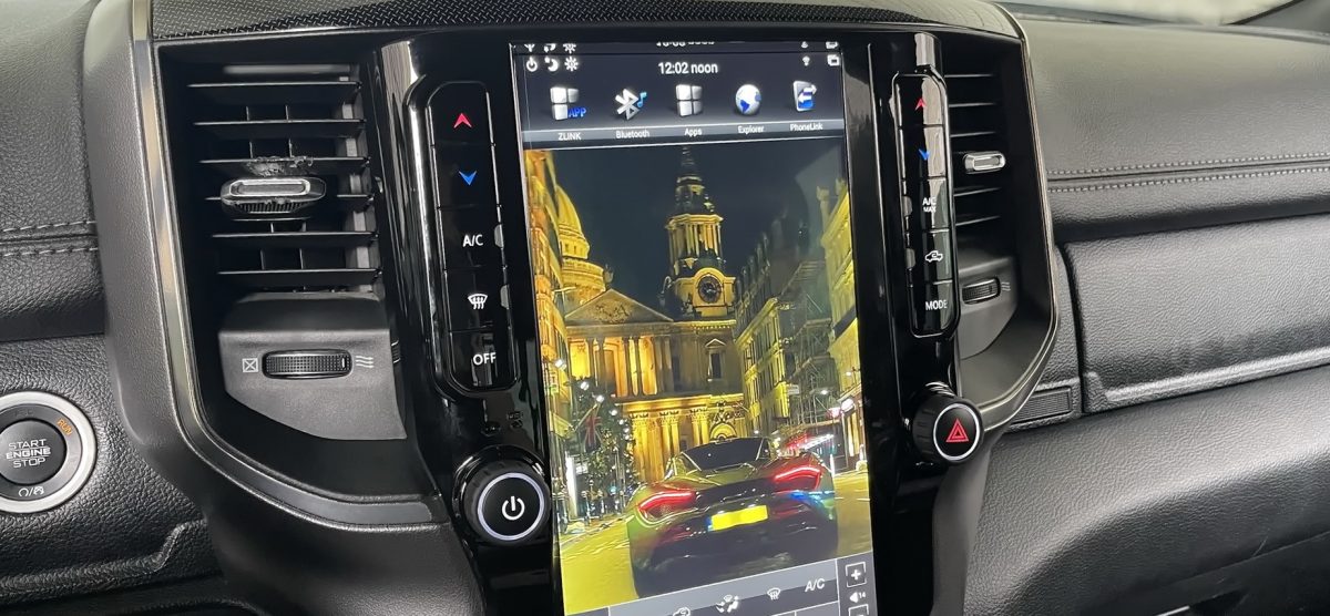 Dodge RAM (2019 – 2023) 12″ HD Tesla-Style Navigation & Infotainment ...